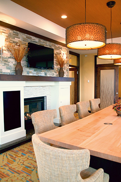 The Grille at Hilton Garden Inn Watertown NY Restaurant | Breakfast ...